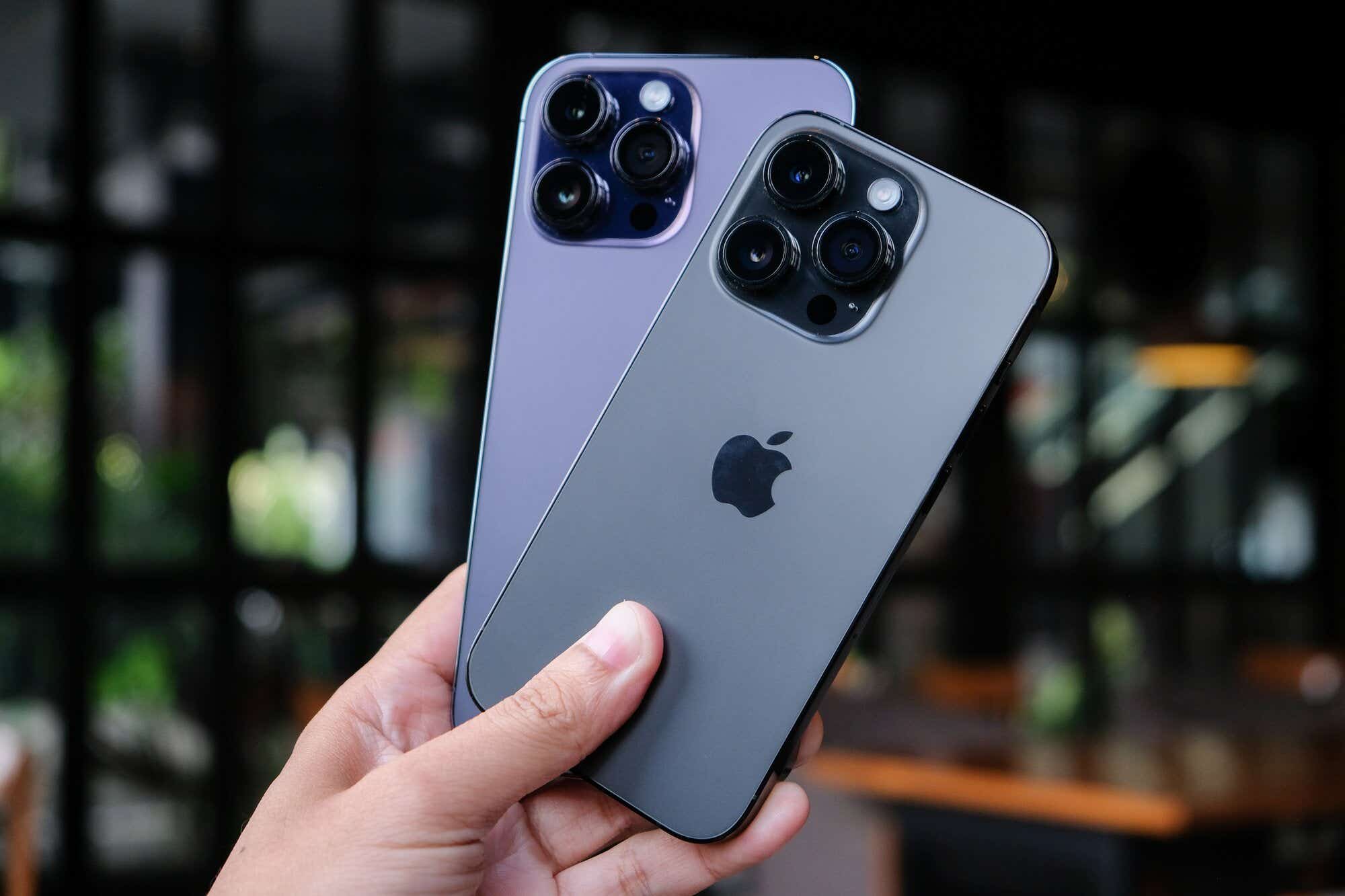 iPhone 14 Pro deals: Compare Apple contracts - October 2025