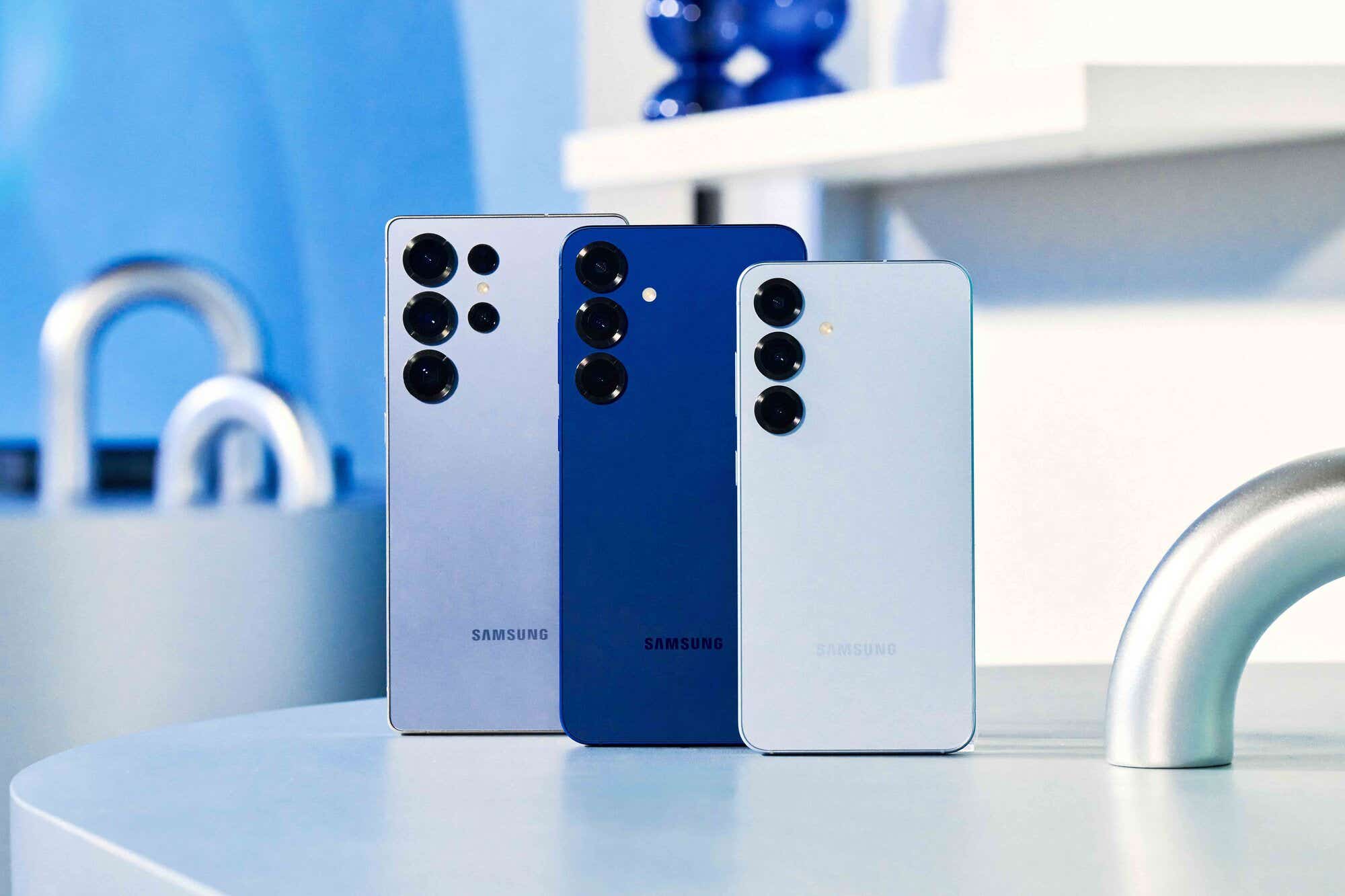 Mobile Phone Deals & Contracts January 2026 - Uswitch