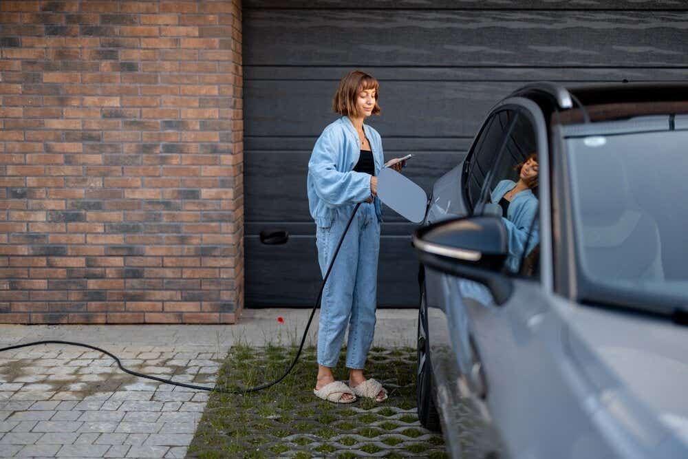 Electric Vehicles (EV) Energy Tariffs UK - Uswitch