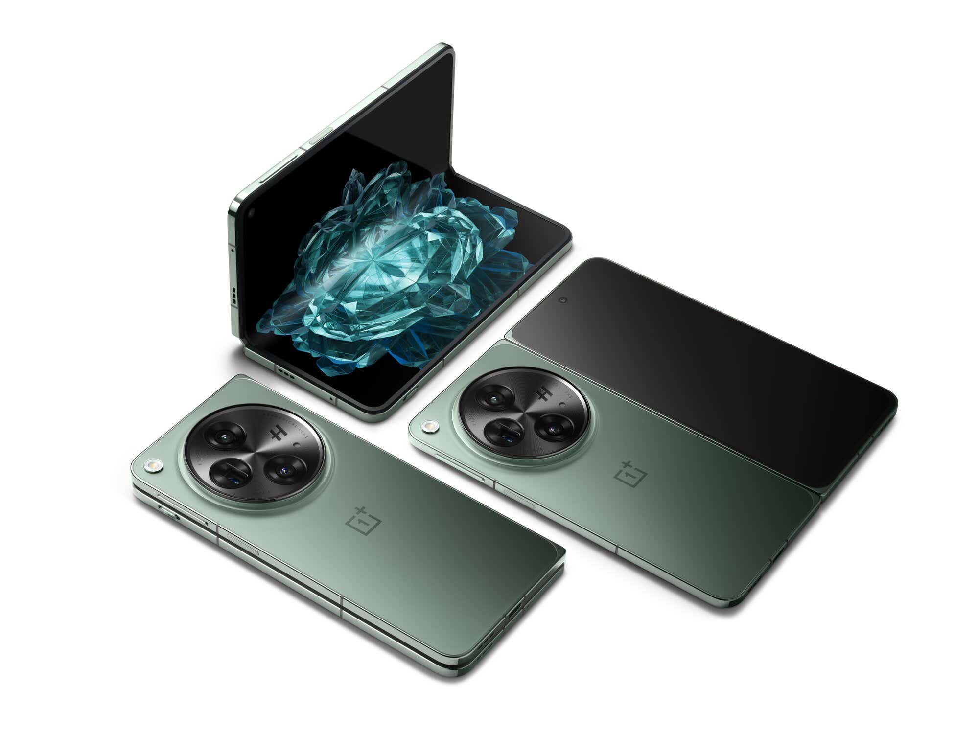 Best foldable phones 2025: top & newest flip smartphones - Uswitch